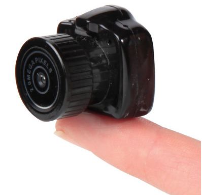 The World’s Smallest Digital Camera – MoPo Geek
