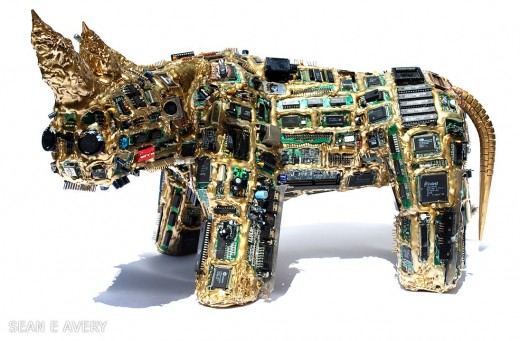 Sculptures Made Of Computer Parts – MoPo Geek